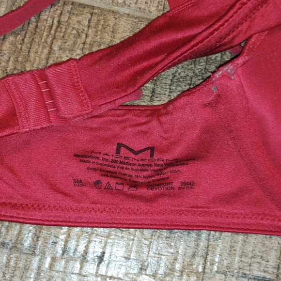 Maidenform | Intimates & Sleepwear | Maidenform 34a Sexy Red Bra | Poshmark